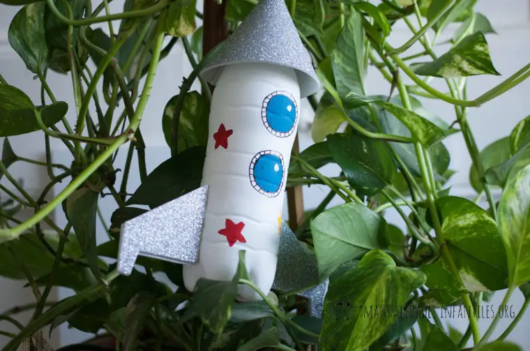 Cohete con botella de plastico